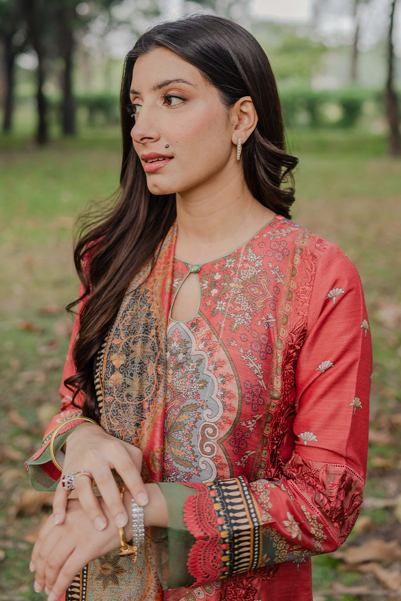 Silk Khadar Suit and Thin Khadar Dupatta | Komal Nasir